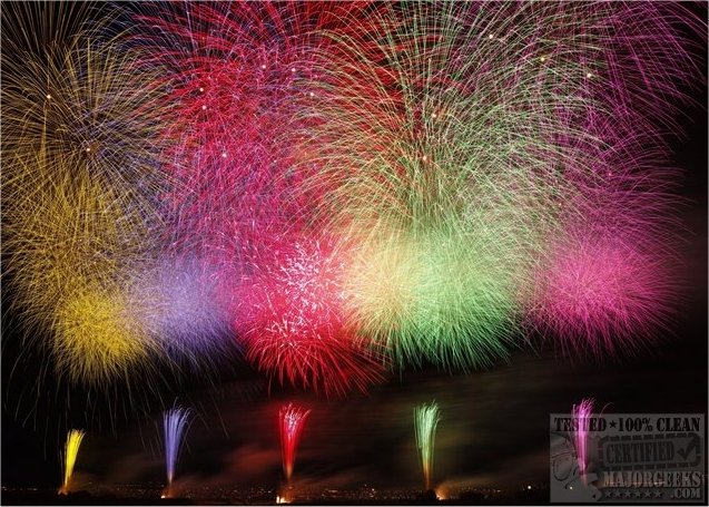 fireworks theme majorgeeks2.jpg