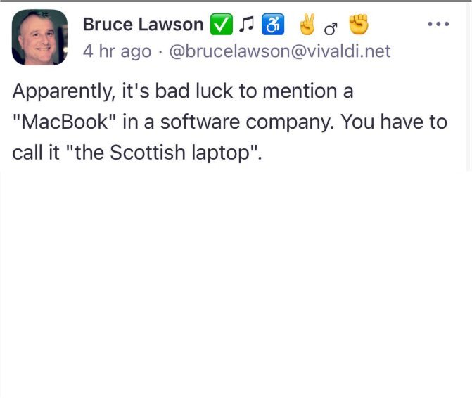 Random Photo: MacBook - MajorGeeks