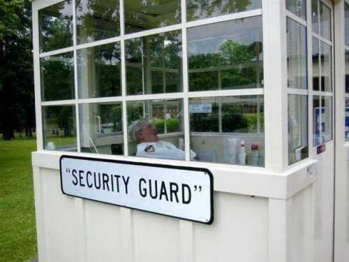 Random Photo: Security Guard... - MajorGeeks