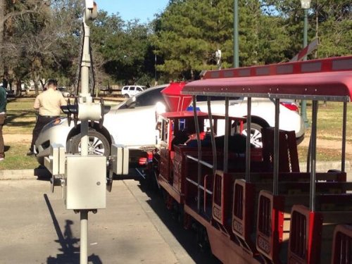 Car hit by train in Houston, little damage reported (2 Miniature ...